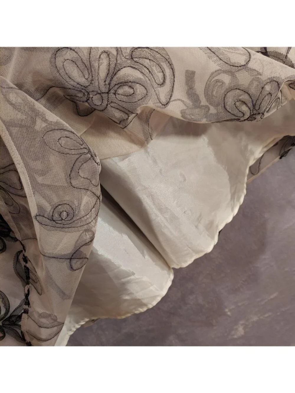 Masquerade | Dresses | Masquerade Womans Dress 112 Cream Black Floreal ...